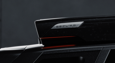 ESQUIRE RANGE ROVER CAPSULE - Motion Design Awards